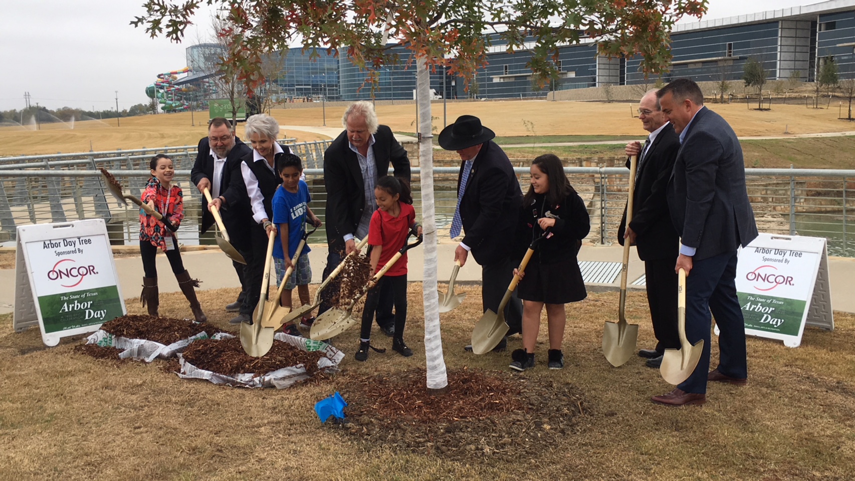 Texans celebrate “Tree-Epic” State Arbor Day - Texas A&M Forest Service